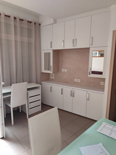 Appartement à louer - Vierzon - 2 pièces - 1 chambre