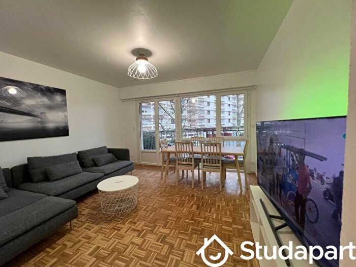 Appartement à louer - Saint Serge-Ney-Chalouère, Angers - 1 pièce - 1 chambre