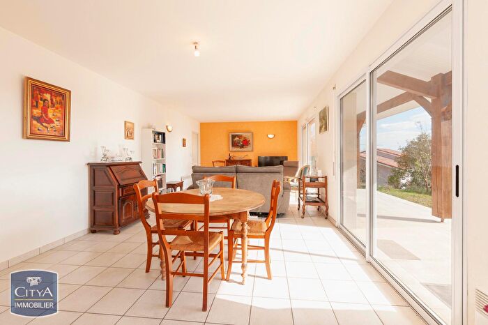 Maison 4 pièces à Montsoué, à vendre
