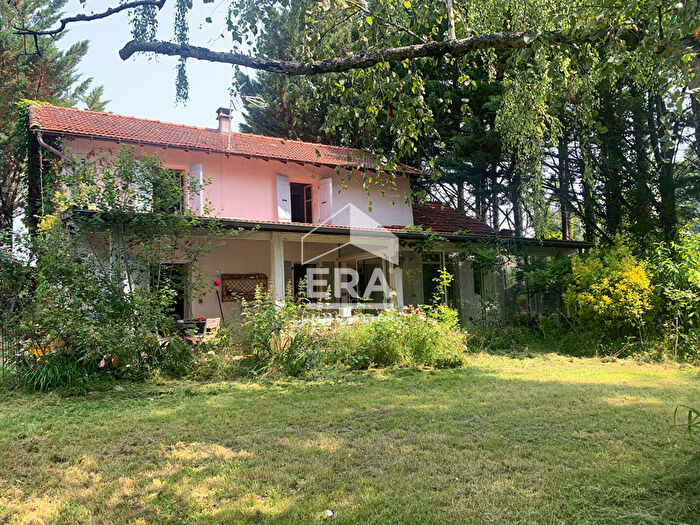 Maison à vendre - Saint-Clair-de-la-Tour - 5 pièces - 2 chambres