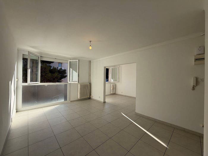 Appartement 4 pièces à louer à Château Vert, Sète