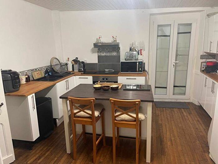 Maison à louer - Champagnac-de-Belair - 3 pièces - 2 chambres