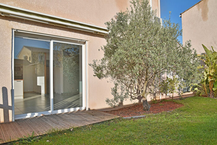 Maison à vendre - Saint-Côme-et-Maruéjols - 4 pièces - 3 chambres