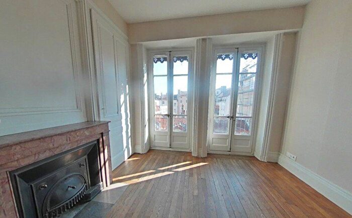 Guillotière, Lyon 7ème arrondissement : Appartement 2 pièces à louer
