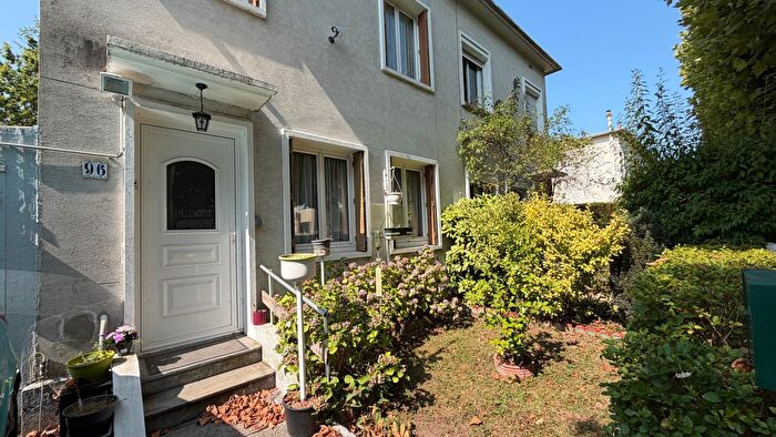 Maison 3 pièces à vendre à Champigny-sur-Marne, Coeuilly Village Parisien