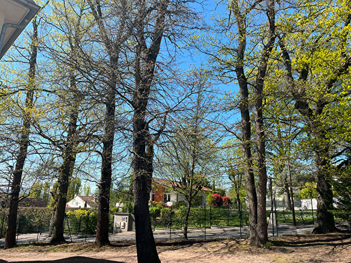 Appartement à vendre - Charbonnières-les-Bains - 2 pièces - 1 chambre