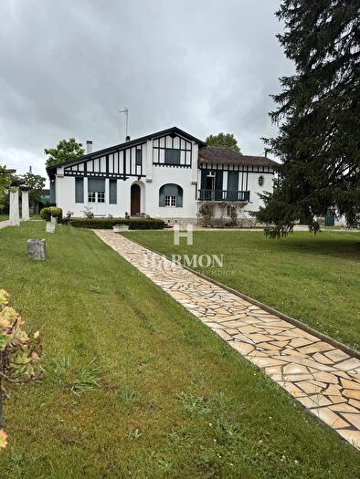 Puyoô - Maison 6 pièces à vendre