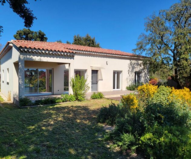 Maison 6 pièces à Rochefort-du-Gard, à vendre