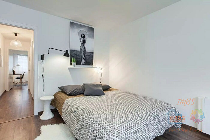 Appartement à louer - Strasbourg, Tribunal, Les Halles, Poincaré - 3 pièces - 3 chambres