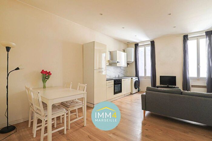 Appartement à louer - Belle de Mai, Marseille ème - 3 pièces