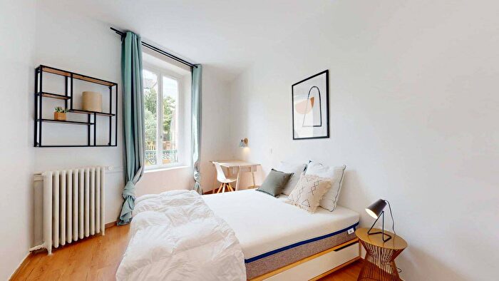 Appartement 1 pièce à louer à Parc-Hôtel de Ville, Chatou
