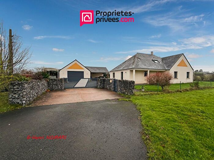 Maison à vendre - Saint-Julien-de-Vouvantes - 7 pièces - 4 chambres