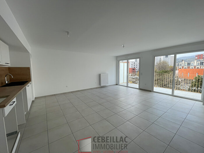 Appartement à louer - Clermont-Ferrand, Jaude, Fontgiève Saint-Alyre - 3 pièces - 2 chambres