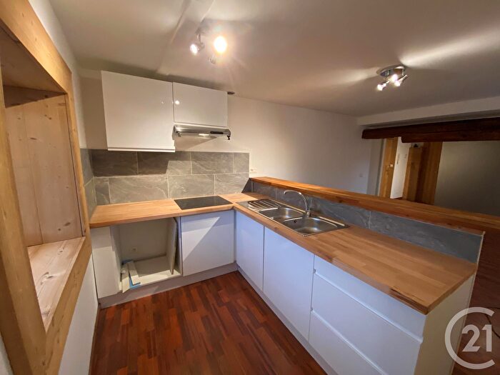 Appartement à louer - Annonay, Centre-ville - 2 pièces - 1 chambre