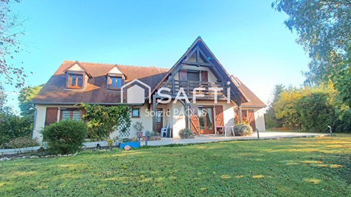 Maison à vendre - La Ferté-sous-Jouarre - 8 pièces - 6 chambres