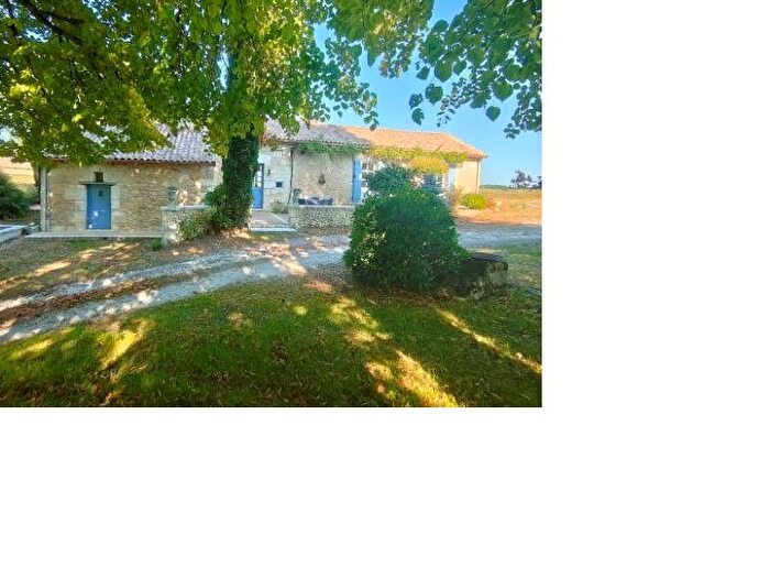 Maison 4 pièces à vendre à Sencenac-Puy-de-Fourches