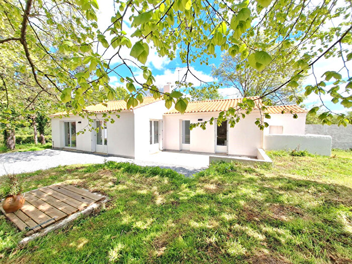 Maison à louer - Sainte-Foy - 4 pièces - 3 chambres