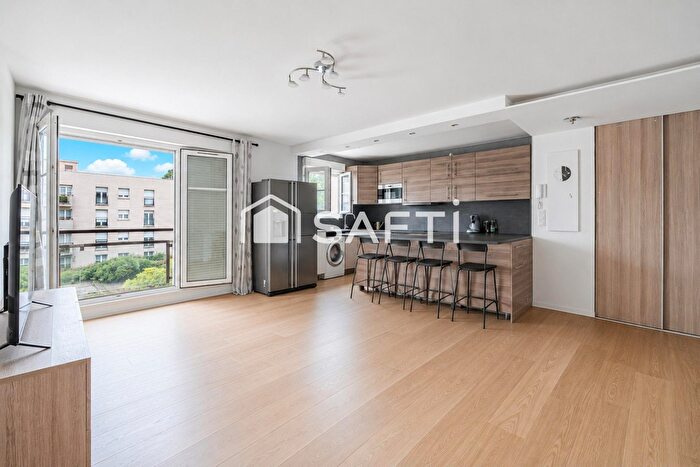 Appartement 3 pièces à vendre à Bonneuil-sur-Marne, Zone d'Activité, Liberté