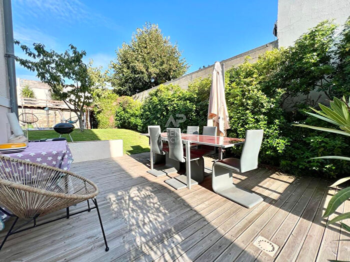 Maison à vendre - Houilles, La Main de Fer - 8 pièces - 5 chambres