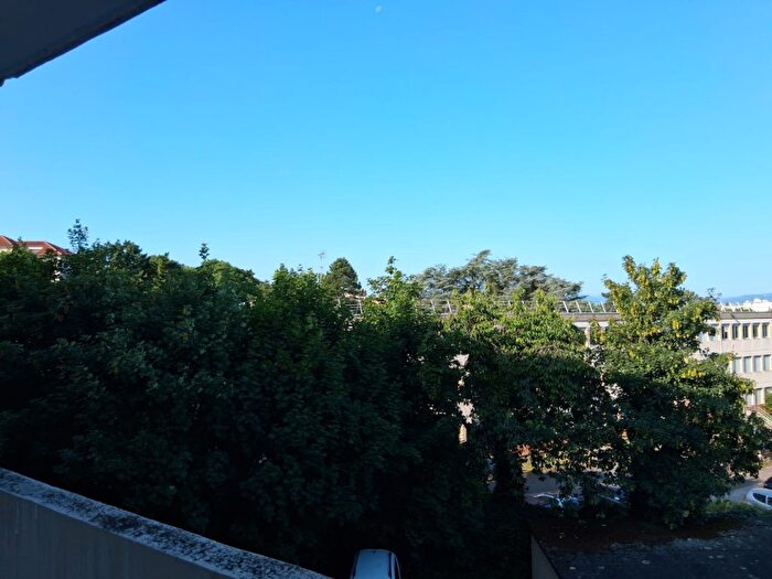 Appartement à louer - Lyon e , Saint-Just, Saint-Irénée, Fourvière - 5 pièces - 4 chambres