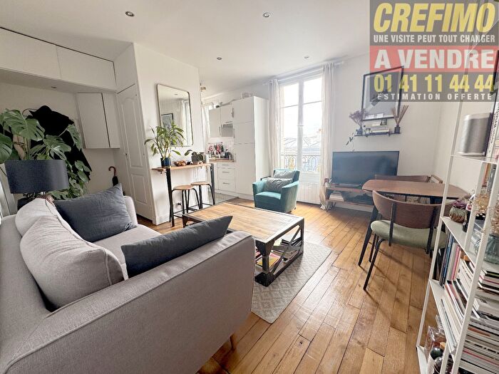 Asnières-sur-Seine, Bécon, Bourguignons : Appartement 2 pièces à vendre