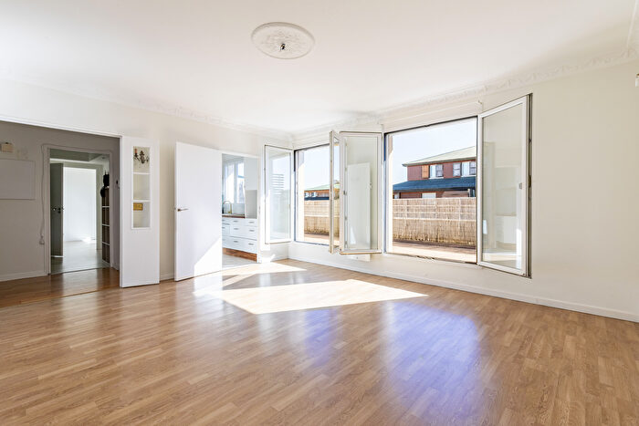 Saint-Germain-en-Laye, Coteaux du Bel-Air, Maison-Verte - Appartement 5 pièces à vendre