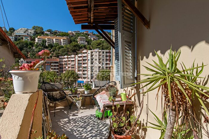 Appartement 4 pièces à Nice, Madeleine, à vendre