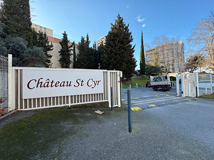 Appartement à vendre - Marseille e , Saint-Loup - 4 pièces - 3 chambres