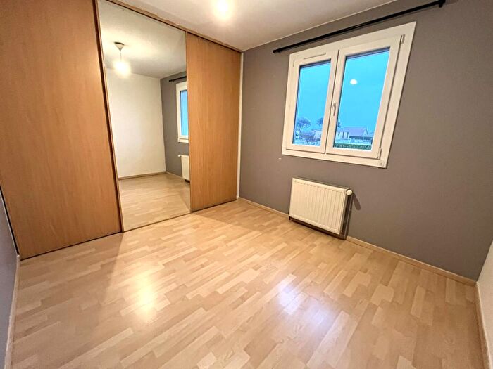 Maison à louer - Meyzieu - 4 pièces - 3 chambres