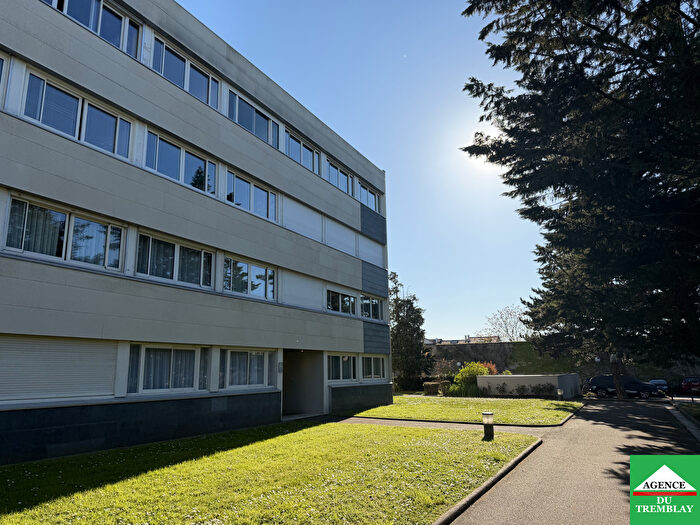 Joinville-le-Pont, Polangis : Appartement 3 pièces à vendre