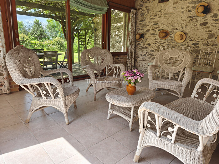 Maison à vendre - Château-Guibert - 10 pièces - 5 chambres