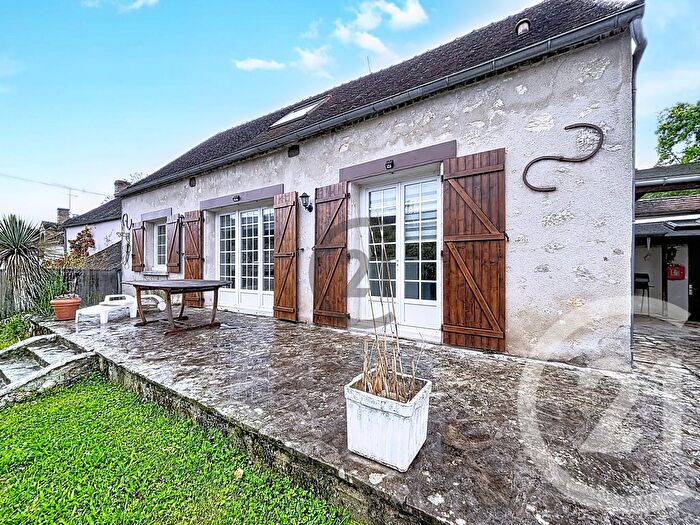 Maison 4 pièces à Chalmaison, à vendre