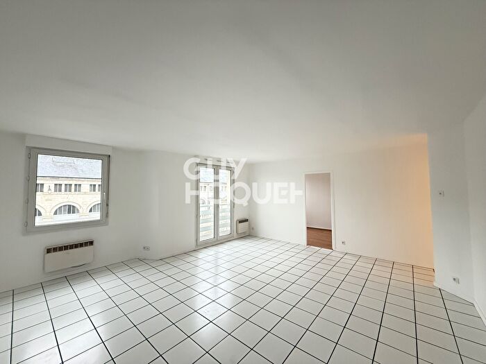 Bourges, Centre-ville, Charlet, Lahitolle, Pignoux, Sembat : Appartement 4 pièces à vendre