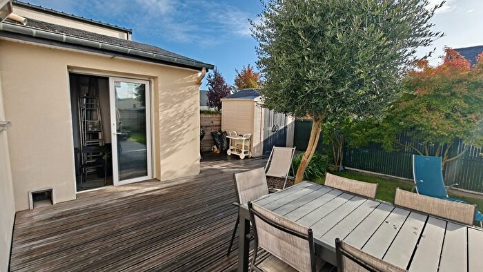 Maison à vendre - Saint-Armel - 7 pièces - 5 chambres