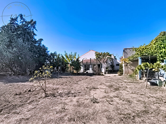 Maison à vendre - Nissan-lez-Enserune - 5 pièces - 4 chambres