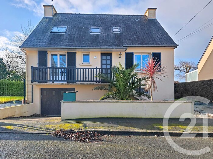 Maison à vendre - Châtelaudren - 6 pièces - 4 chambres