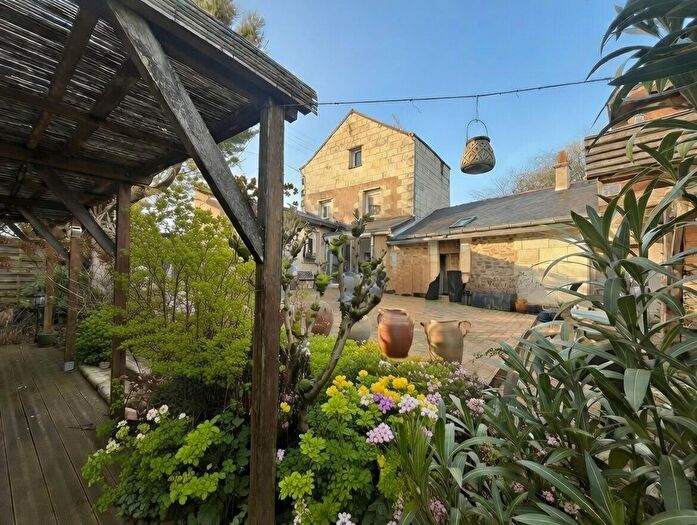 Maison à vendre - Bagneux, Saint-Hilaire - 5 pièces - 3 chambres