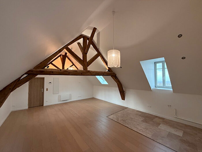 Appartement à vendre - Nerville-la-Forêt - 5 pièces - 4 chambres