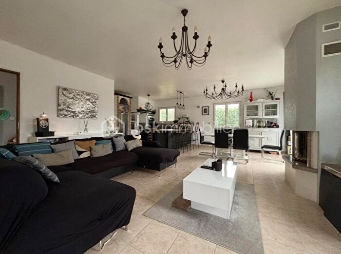 Maison à vendre - Belley - 7 pièces - 5 chambres