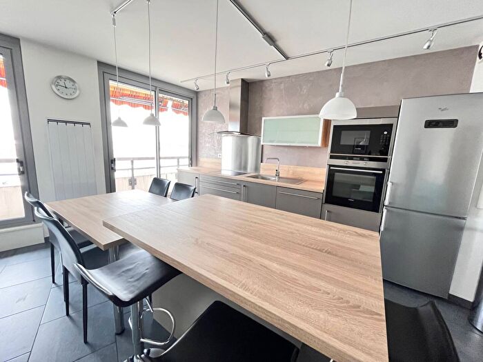 Appartement à louer - Chamalières - 2 pièces - 1 chambre