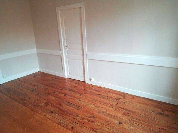 Appartement à louer - Lecoq, Clermont-Ferrand - 3 pièces - 2 chambres