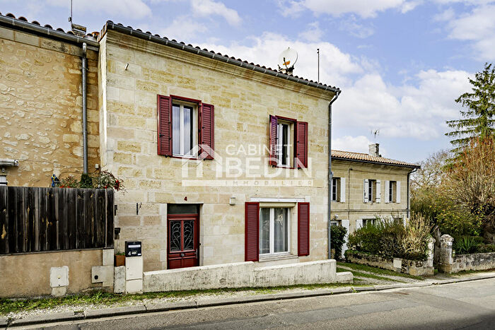 Maison à vendre - Saint-André-de-Cubzac - 5 pièces - 4 chambres