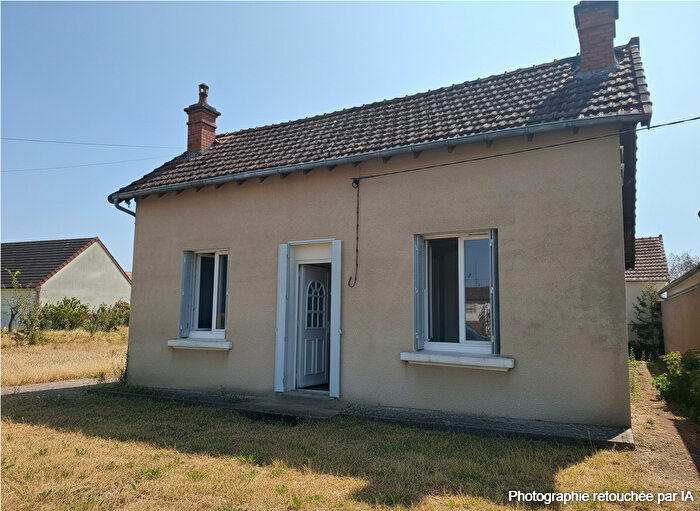 Maison 4 pièces à vendre - Saint-Amand-Montrond