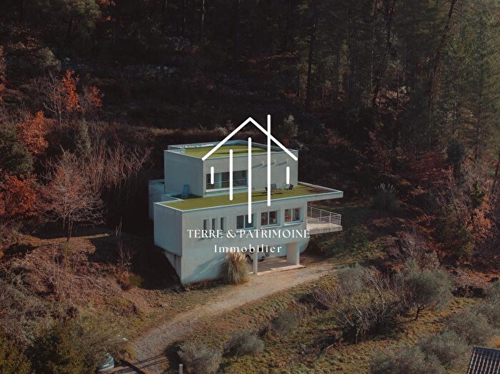 Maison à vendre - Ucel - 6 pièces - 4 chambres