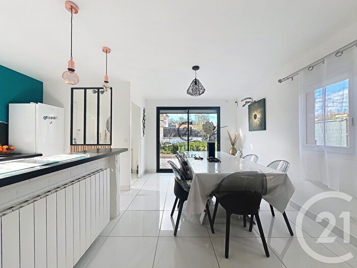 Chelles, Noue-Brossard, Perichelles, Bel Air, Clos Roger - Maison 5 pièces à vendre