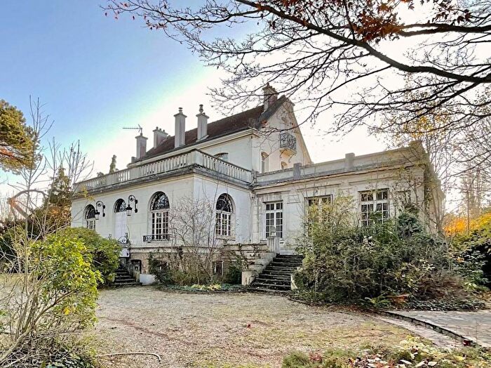 Maison à vendre - La Celle-Saint-Cloud, Les Gressets - 12 pièces - 7 chambres