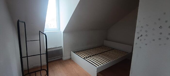 Appartement à louer - Orléans - 2 pièces - 1 chambre