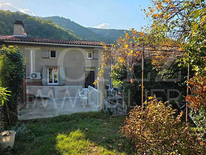 Maison à vendre - Mazamet - 5 pièces - 3 chambres