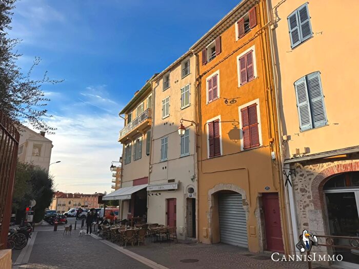 Maison à vendre - Cannes, Suquet - 3 pièces - 5 chambres