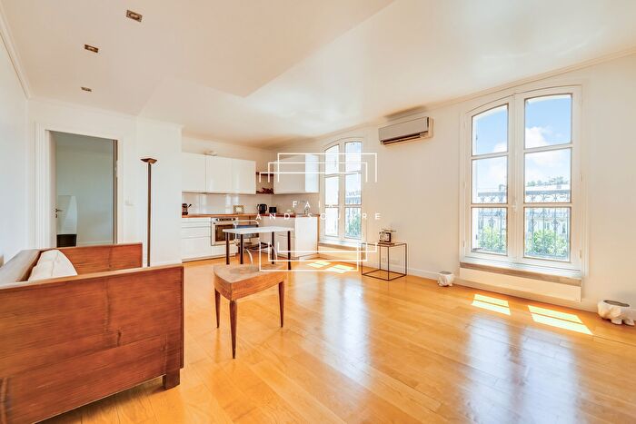 Neuilly-sur-Seine : Appartement 3 pièces à vendre
